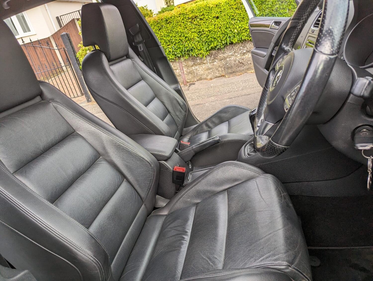 Used VOLKSWAGEN GOLF in Barrack Road West Parley Bh22 8ub, Dorset | Car ...