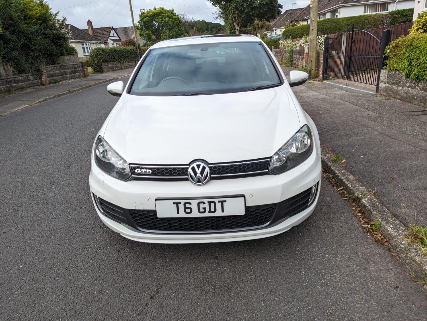 Used VOLKSWAGEN GOLF in Barrack Road West Parley Bh22 8ub, Dorset | Car ...