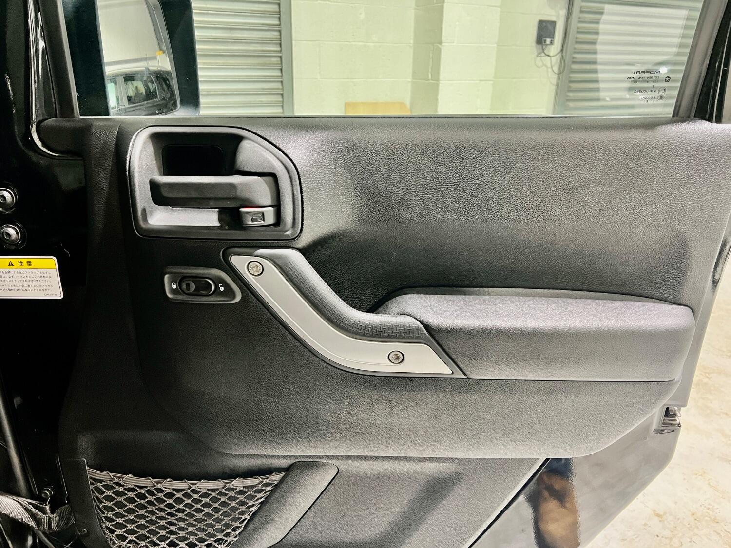 Used JEEP WRANGLER in Barrack Road West Parley Bh22 8ub, Dorset | Car ...